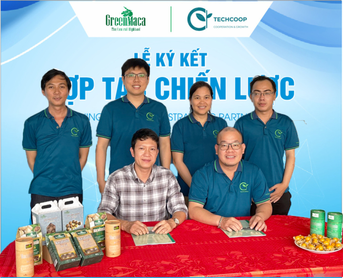 MOU SIGNING CEREMONY – TECHCOOP & VIET GREEN (Macadamia Agribusiness ...
